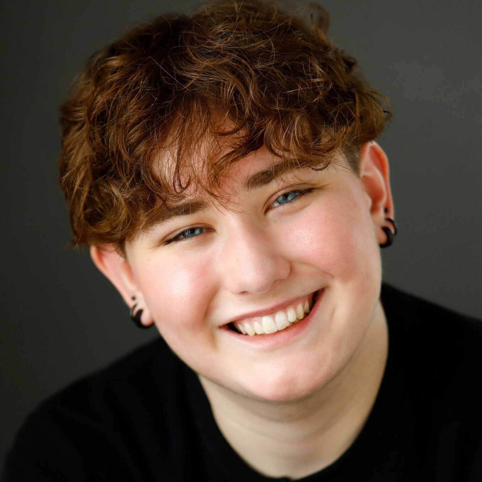 16 WINTERS, Or The Bear's Tale - Emerson Stage