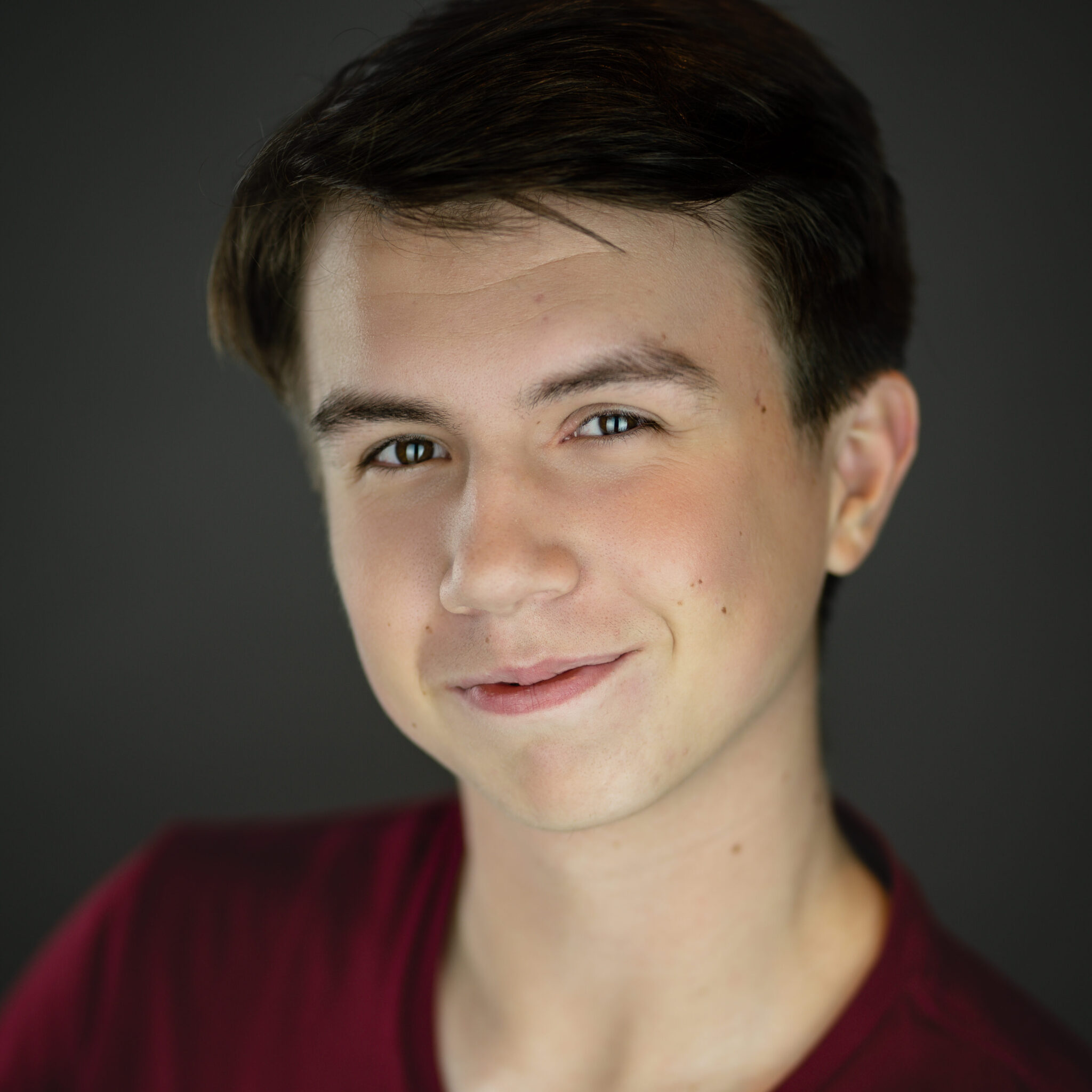 16 WINTERS, Or The Bear's Tale - Emerson Stage